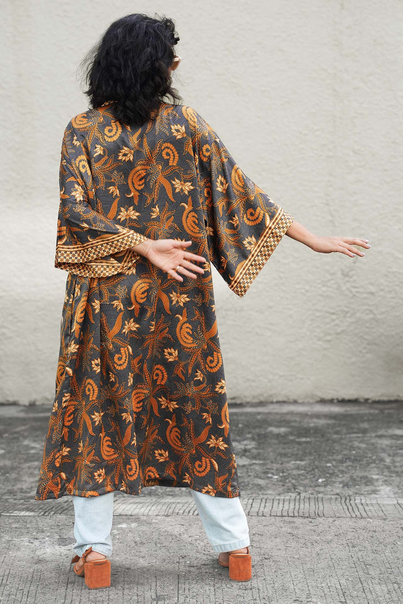 Prowess Amber – Rafikimono